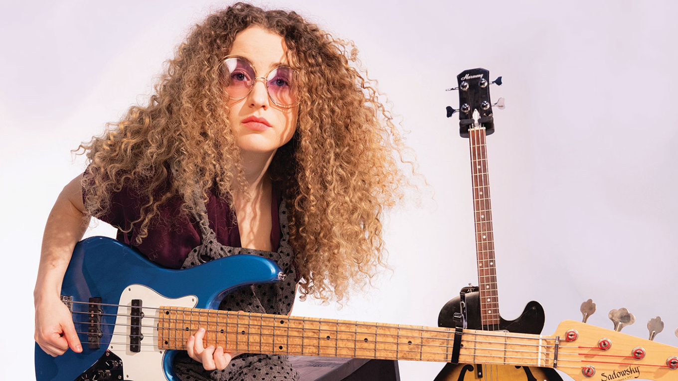 The Best Female Bassists Of All Time Ranked | Return of Rock