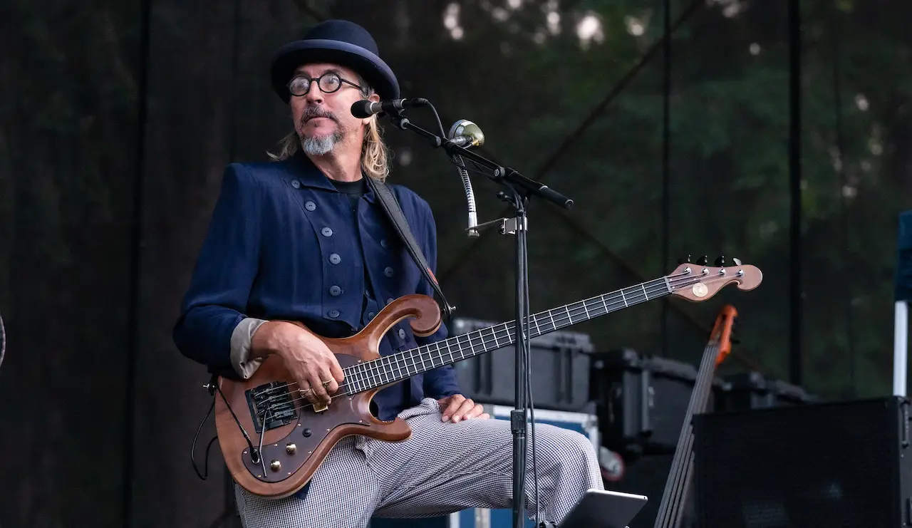 The Best 1990s Bassists Of All Time Ranked | Return of Rock