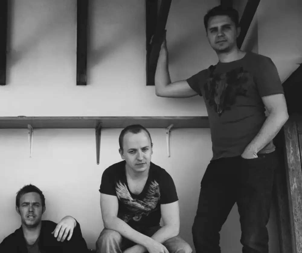 The Hertz Complex offer up their woozy new single 'Reflections Of A ...