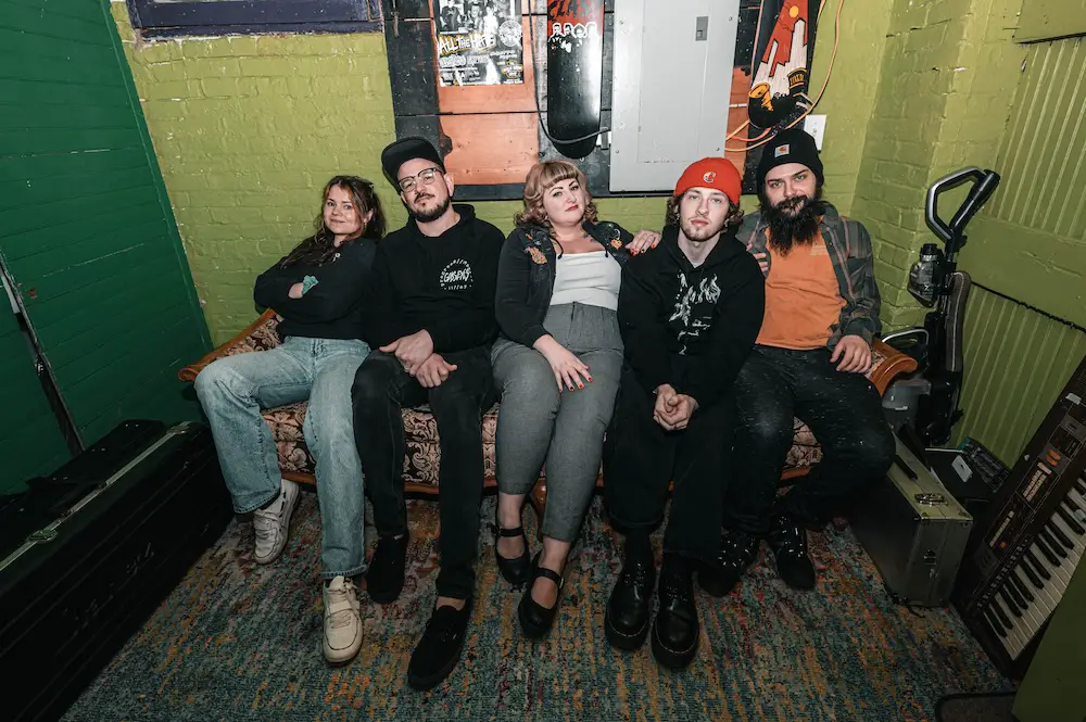 Half Dizzy channel summer heartbreak and ska-punk nostalgia on new ...